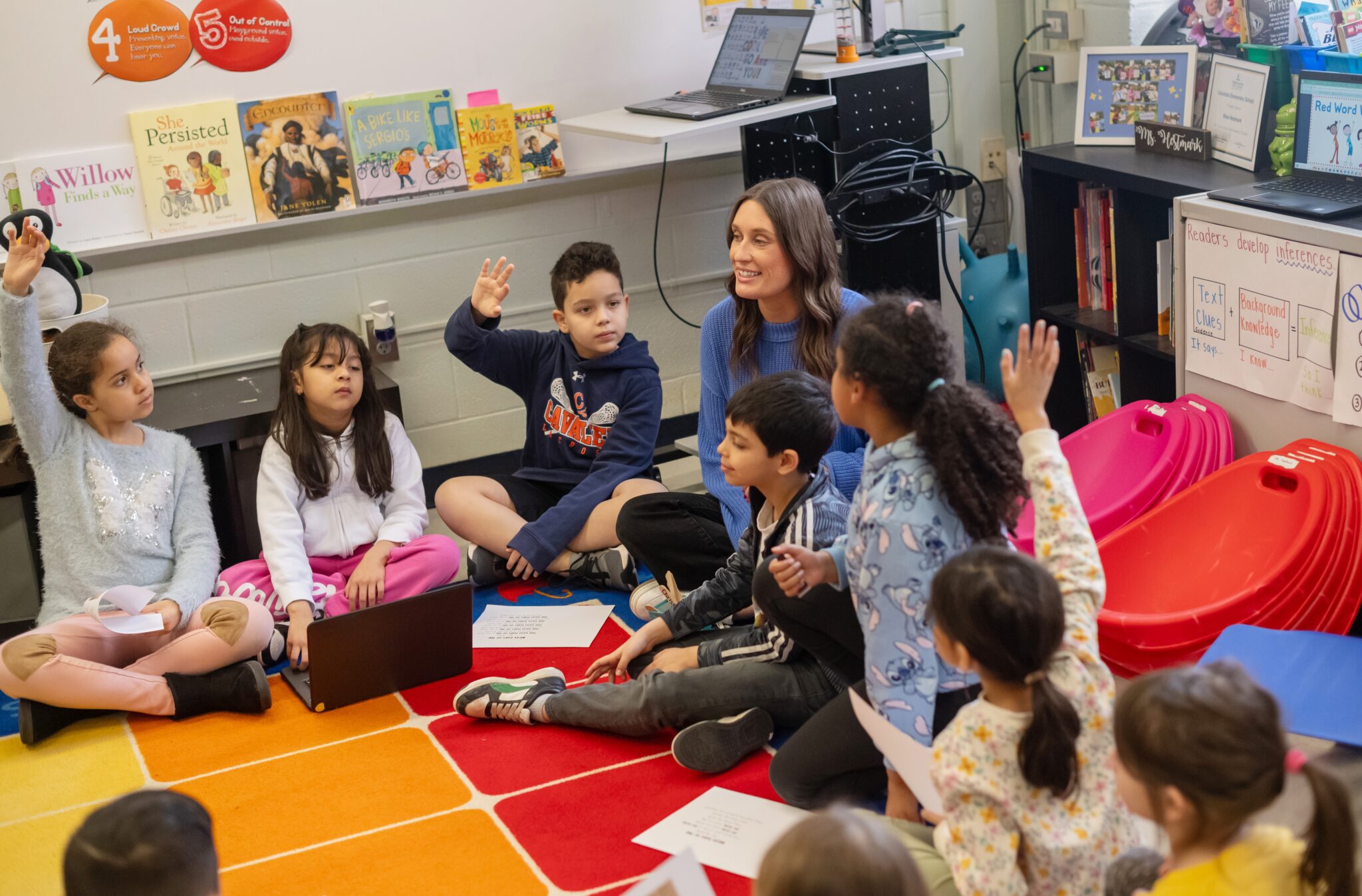 Award-winning teacher motivates students to love learning - Annandale Today