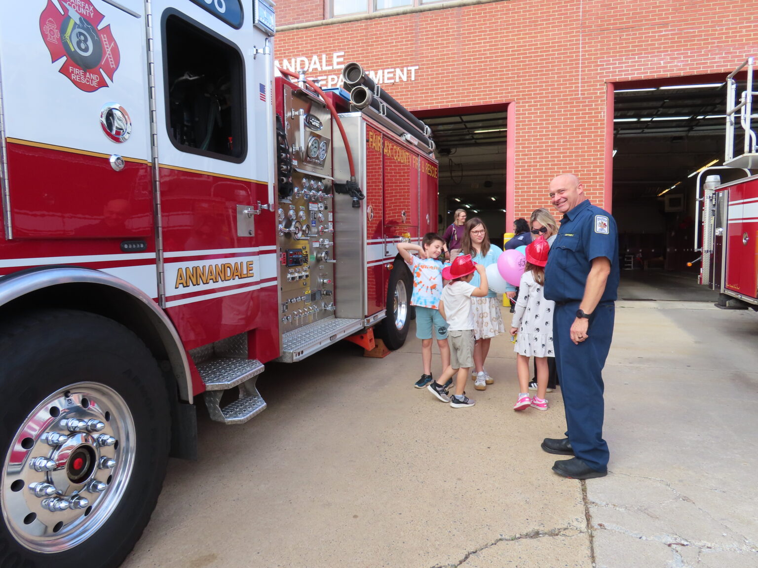 Fire station hosts the public at an open house - Annandale Today