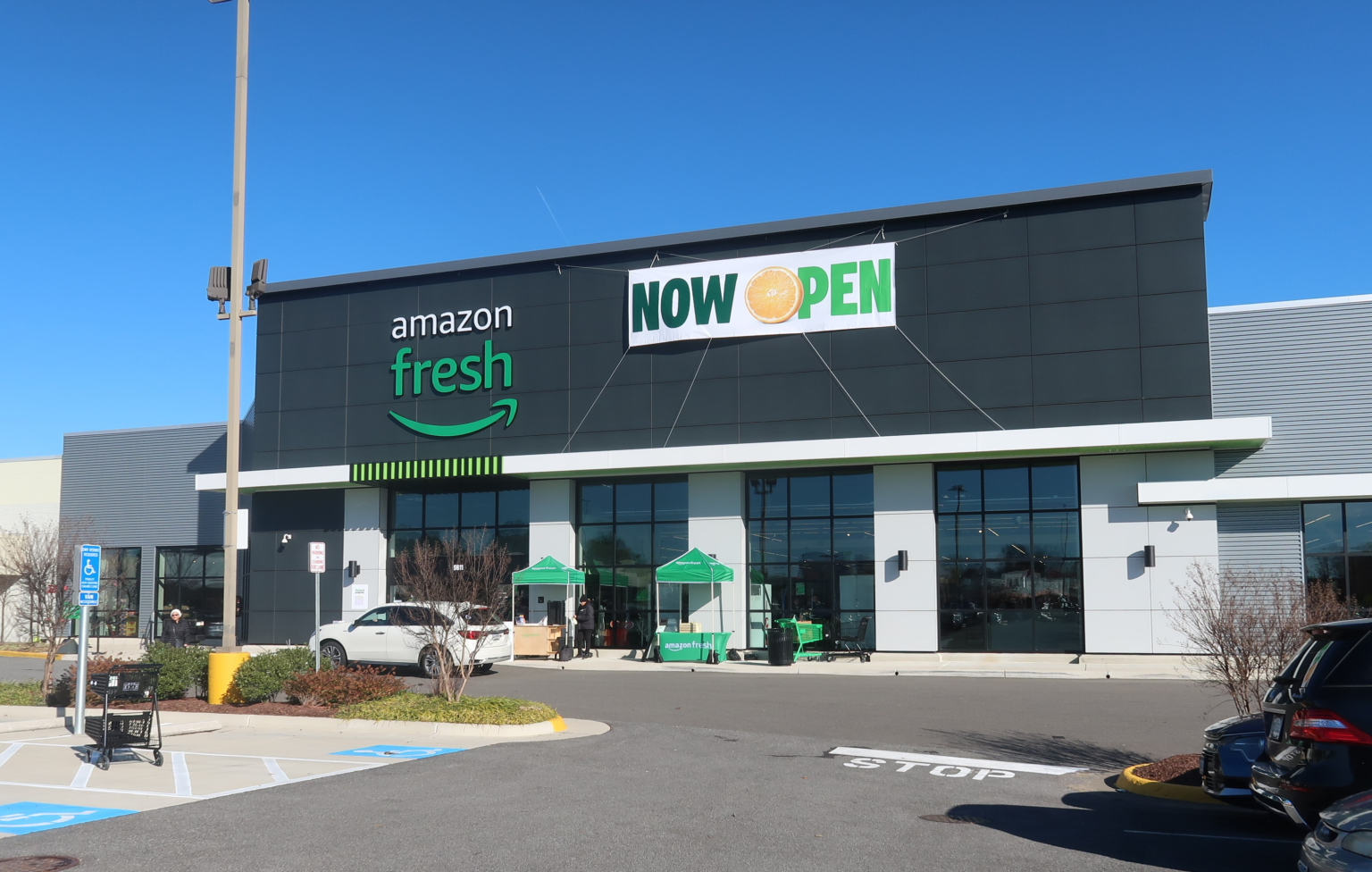 All Amazon Fresh stores will close - Annandale Today