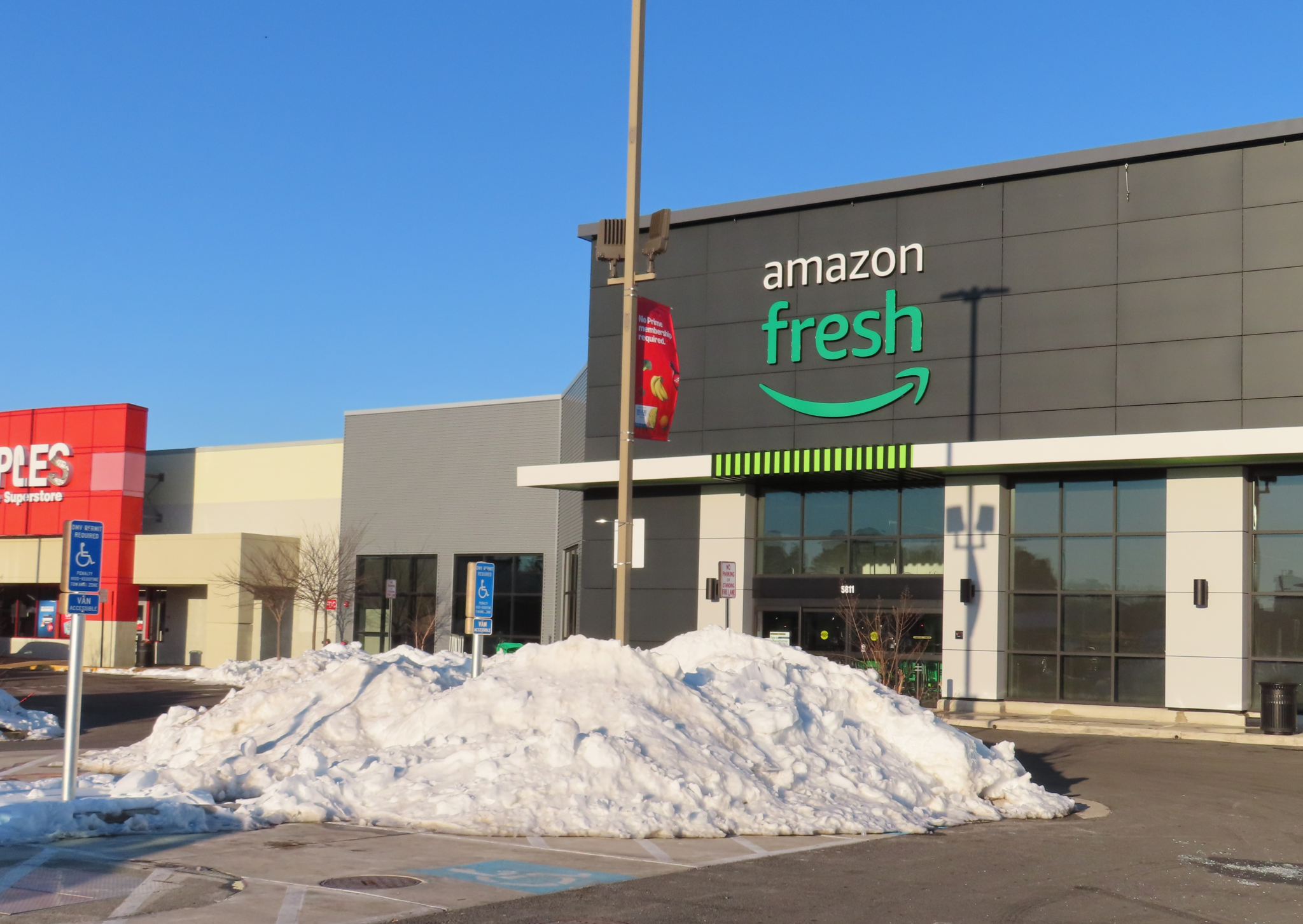 Farewell, Amazon Fresh - Annandale Today